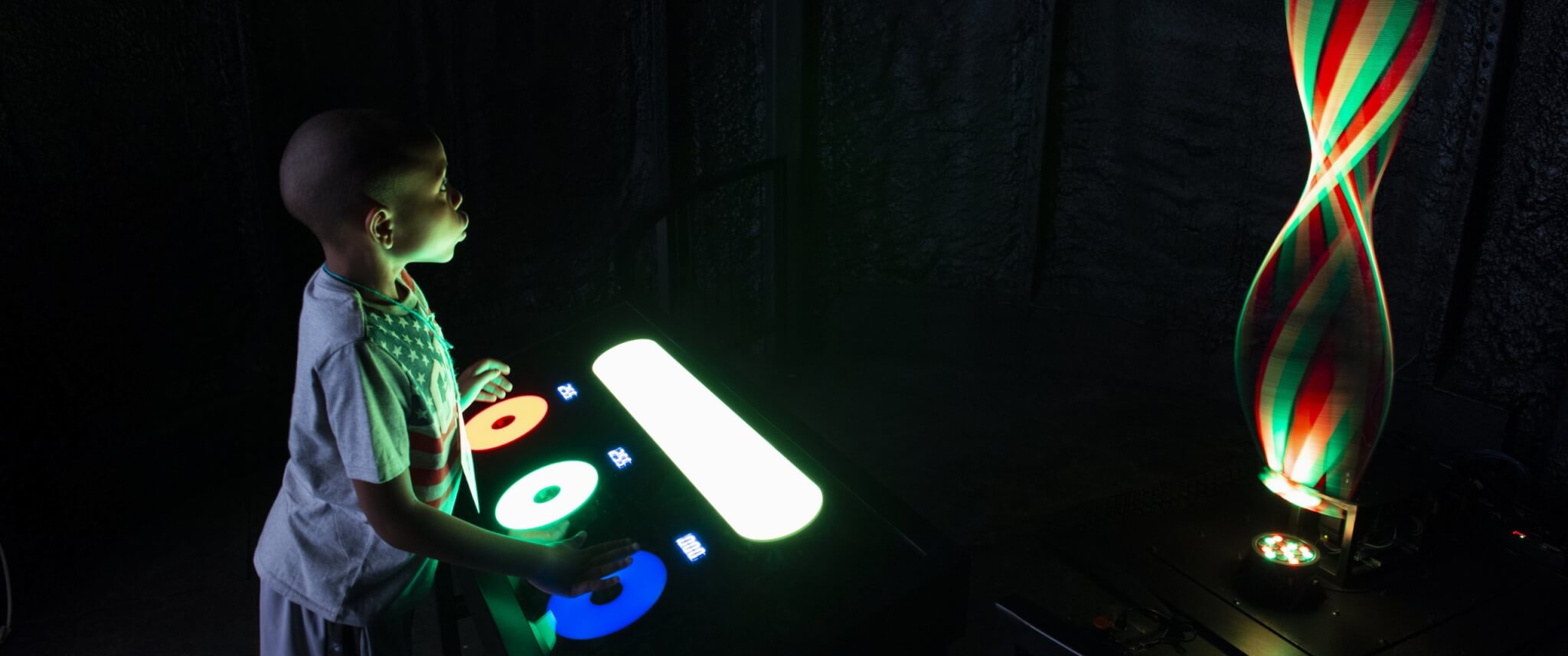 Light Loom - Patten Studio » Interactive art installations